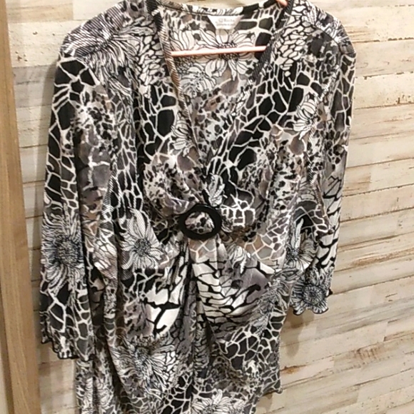 Christopher & Banks | Tops | Christopher And Banks Womens Top Box 228 ...
